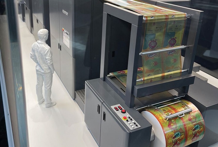 At the front of the pack - Digital Labels & Packaging