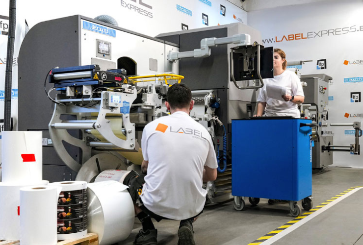 Label Express boosts digital label production with Cartes platform ...